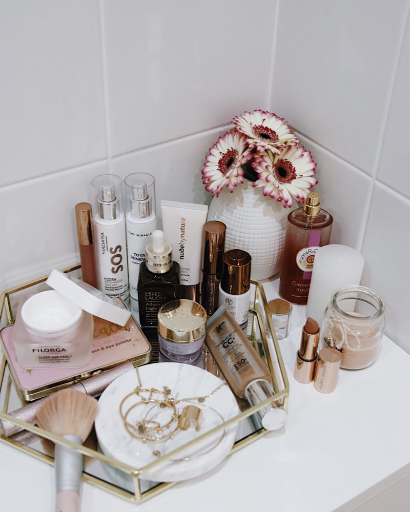 BEAUTY CORNER - Chon & CHON